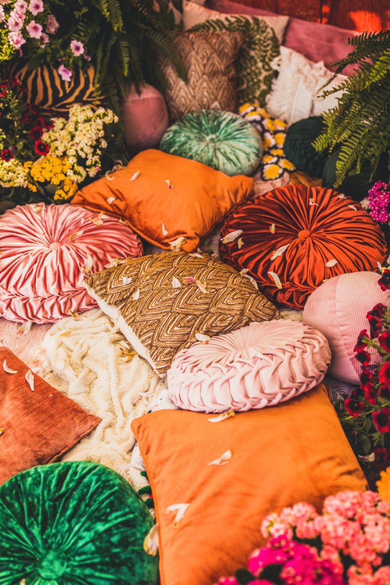 Photoshoot Concept | Spring 2020 | Micro, Small, Intimate, Tiny Wedding ...