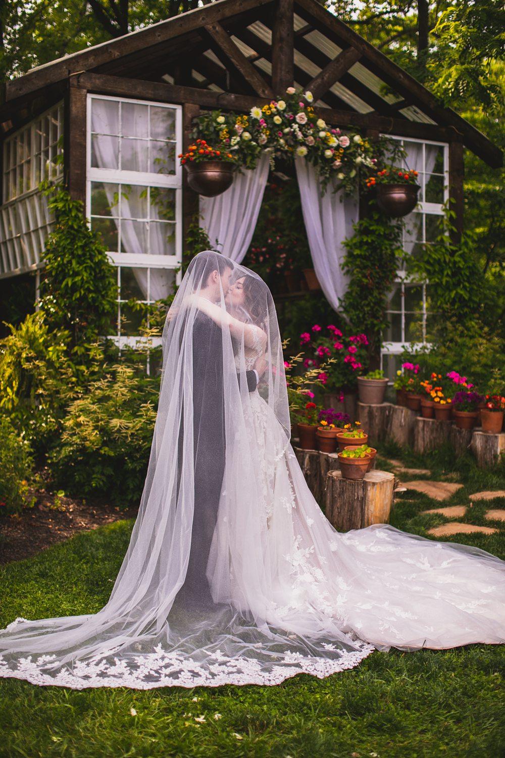Micro, Small, Intimate, Tiny Wedding Venue | Virginia