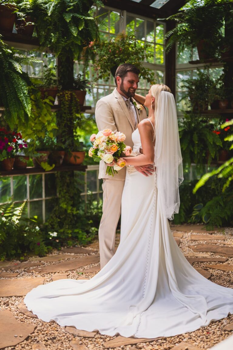 Micro, Small, Intimate, Tiny Wedding Venue | Virginia
