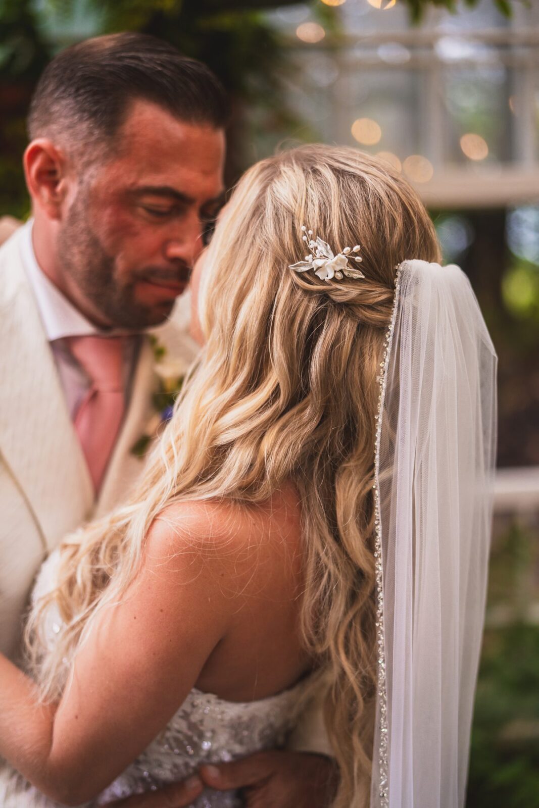 Tiny Wedding | Bride and Groom | Intimate Virginia Wedding Venue ...