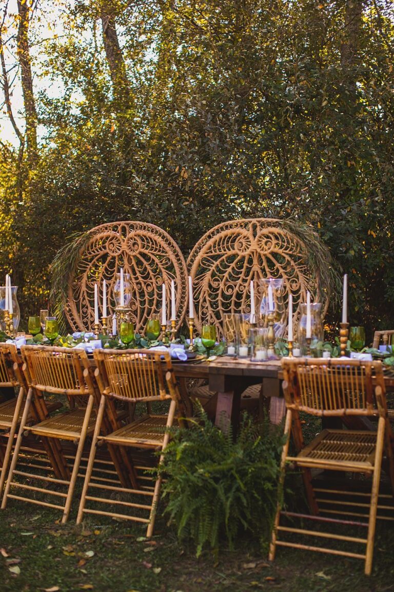 CottageCore Wedding Decor Inspiration | Micro, Small, Intimate, Tiny ...