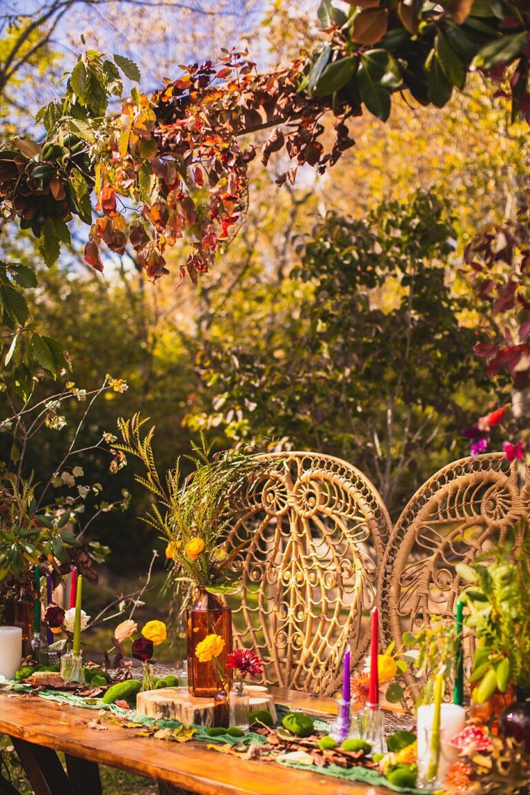 CottageCore Wedding Decor Inspiration | Micro, Small, Intimate, Tiny ...