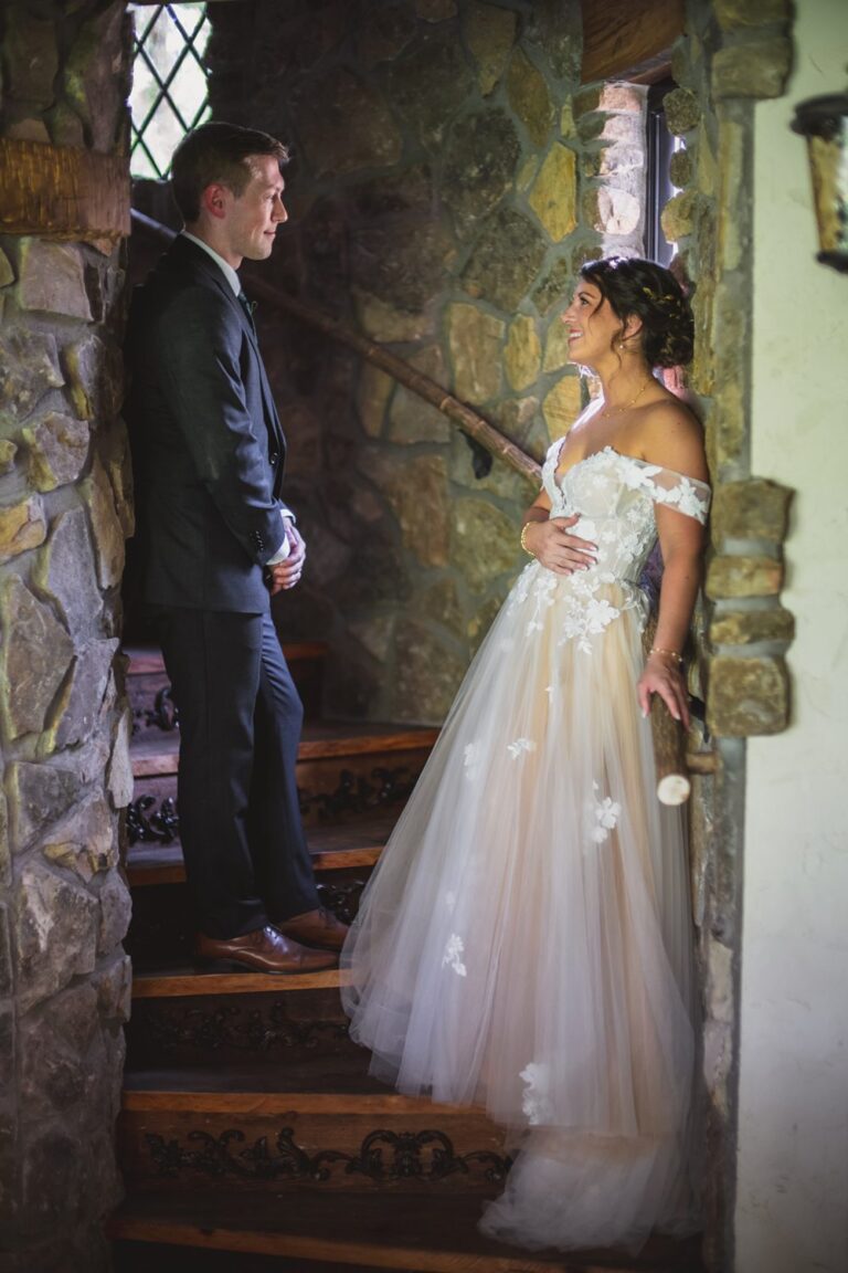 Micro Wedding Cottage | Enchanted Wedding Venue | Fairytale Wedding