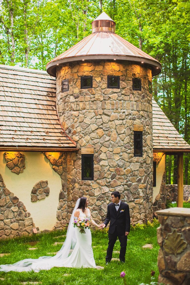 Virginia Micro Wedding Venue | Cottage Core Wedding | Enchanted Cottage ...