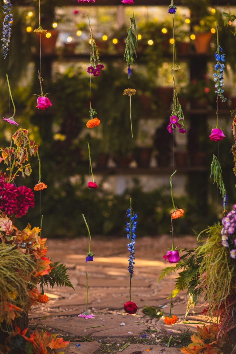 Floral Inspo | Cottagecore Decor | Cottage Wedding | Micro Venue ...