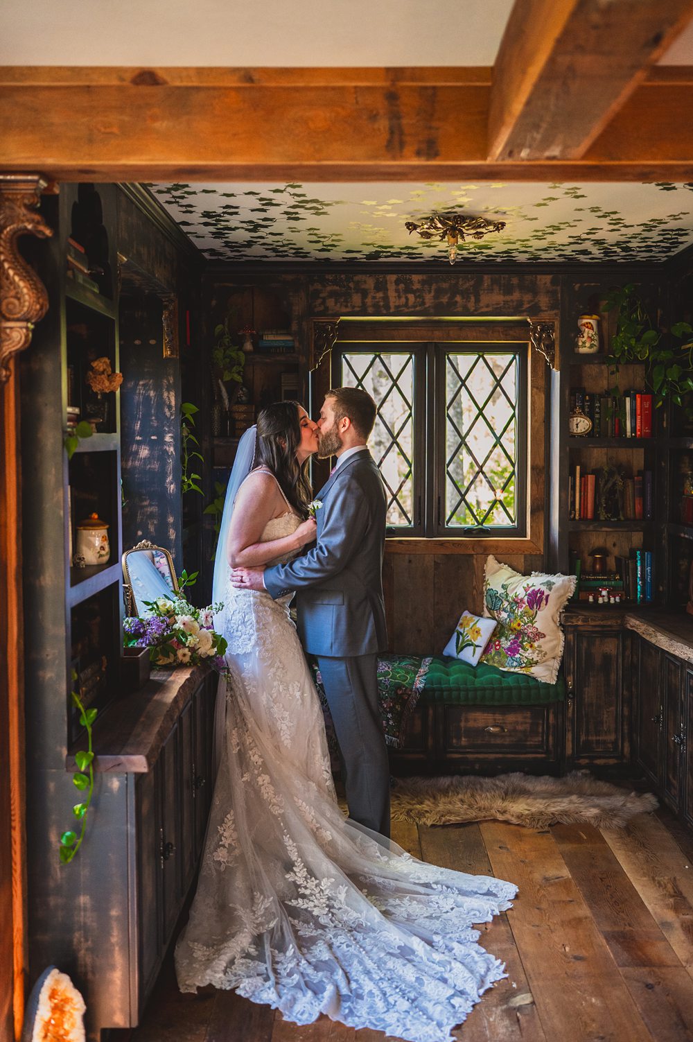 Enchanted Cottage Wedding | Micro Wedding Venue | Destination Venue ...